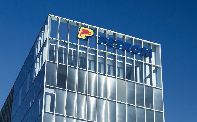 OMV Petrom invests EUR 42 mln in old oil deposit in Romania | Romania ...