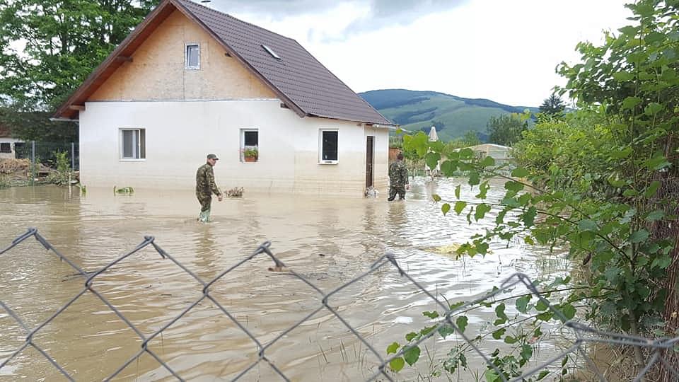 Almost 100 villages in Romania affected by floods over the weekend ...