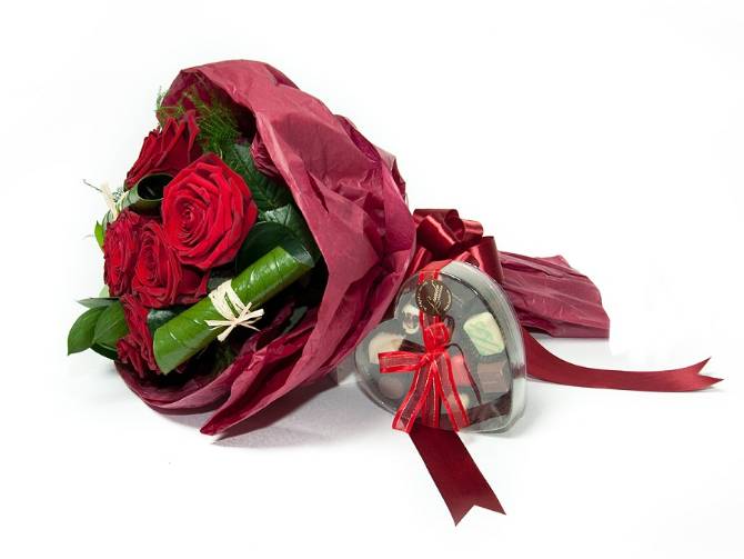 Where and how much will Romanians spend for Valentine’s Day? | Romania ...