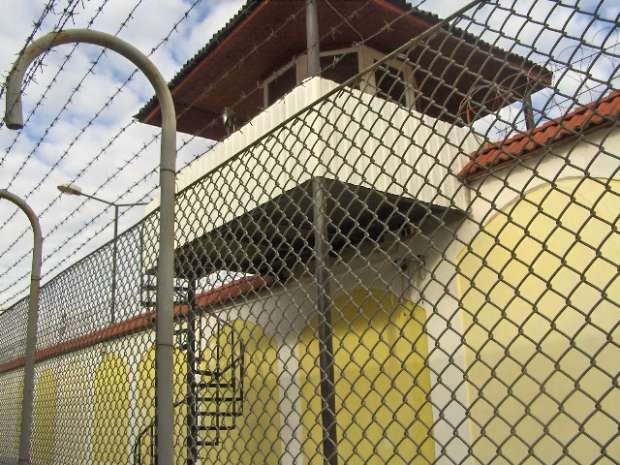 New prisons to accommodate overcrowded inmates would cost Romania more ...