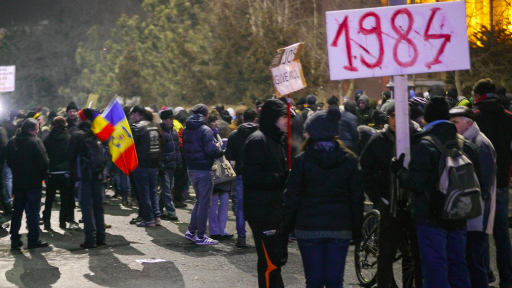 Solidarity against the Government: Romanians offer free car rides ...
