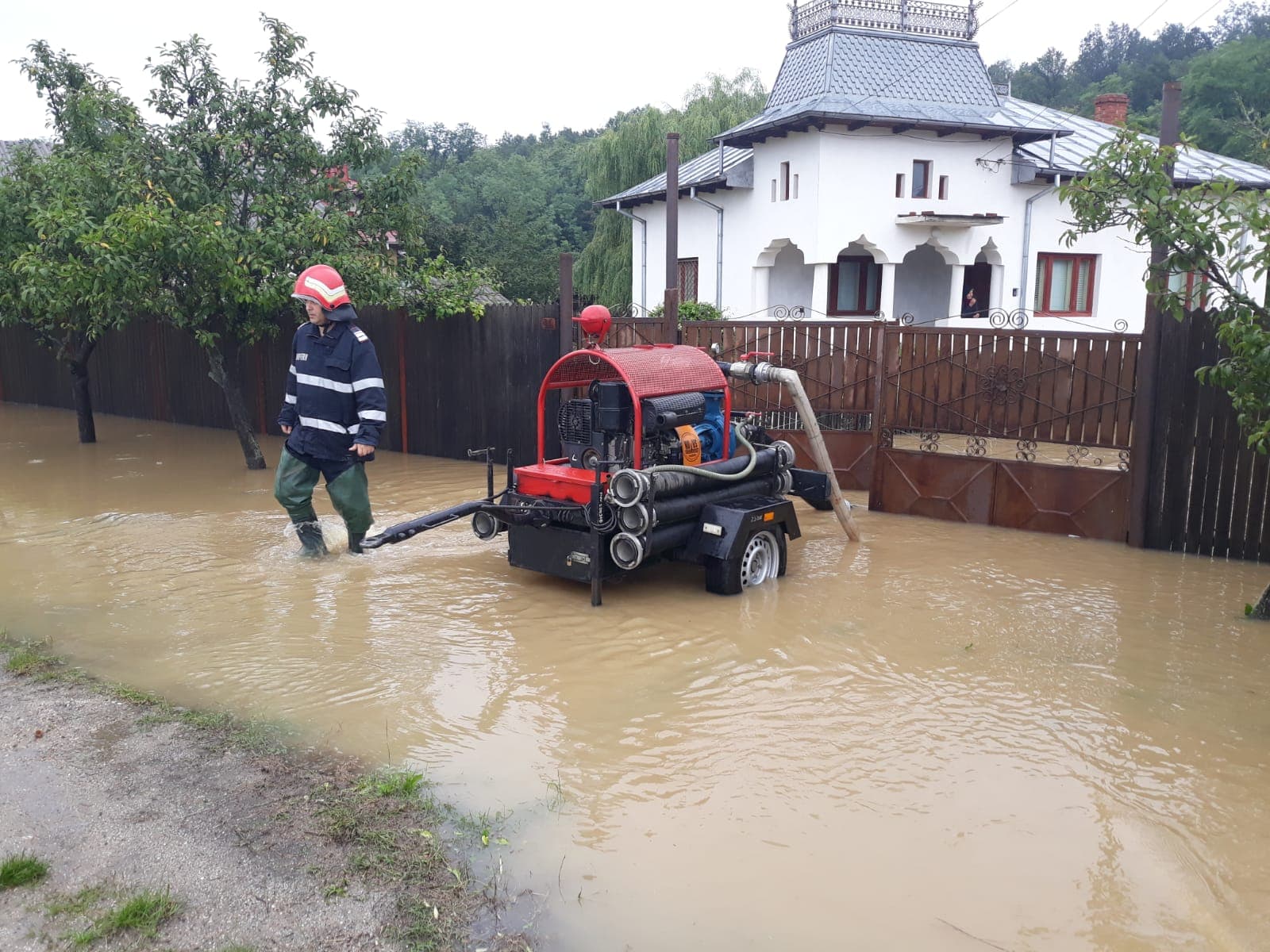 Four dead in flooding in eastern Romania | Romania Insider