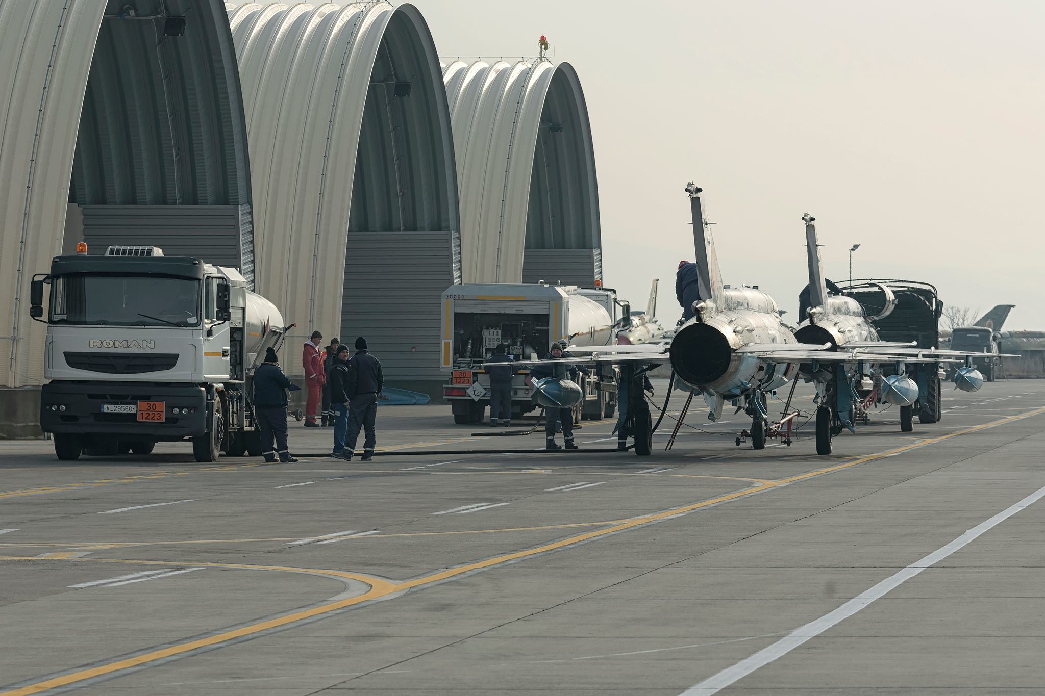 Media: U.S. Air Force to invest USD 40 mln in Romanian air base ...