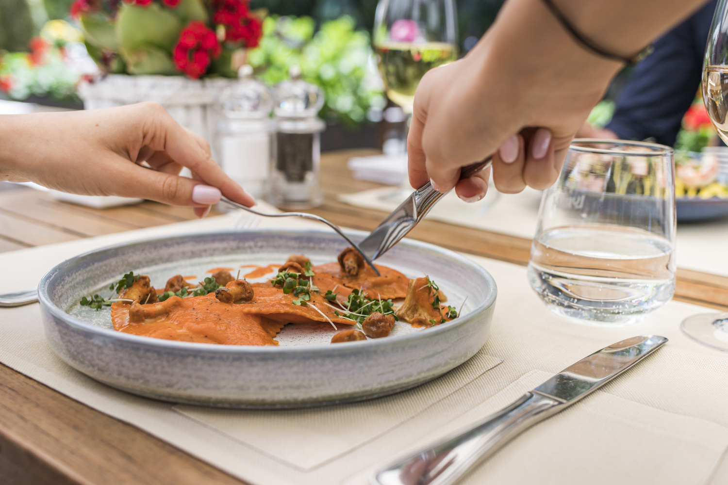 (P) Roberto's on La Strada: A summery culinary experience in the heart ...