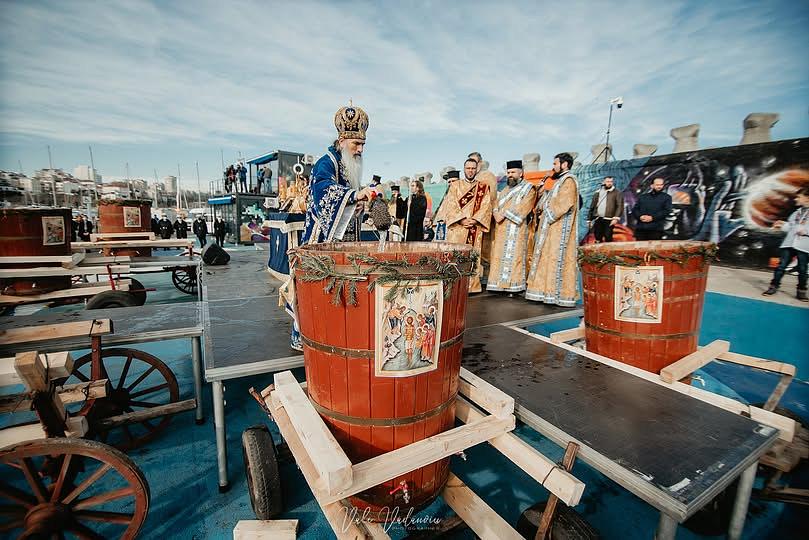 Romania’s controversial archbishop of Tomis officiates Great Blessing ...